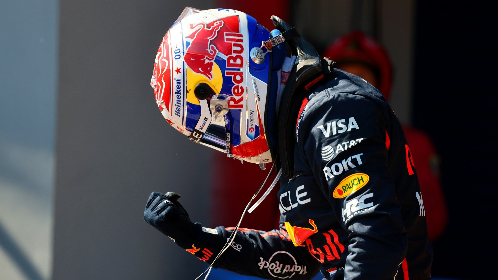 Legenda Formula 1 Sebut Max Verstappen Harusnya Dapat Bendera Hitam Atas Insiden dengan Russell ...