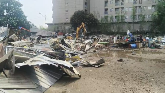 Lahan Eks Terminal Ciputat Roxy Disalahgunakan jadi Tempat Karaoke ...